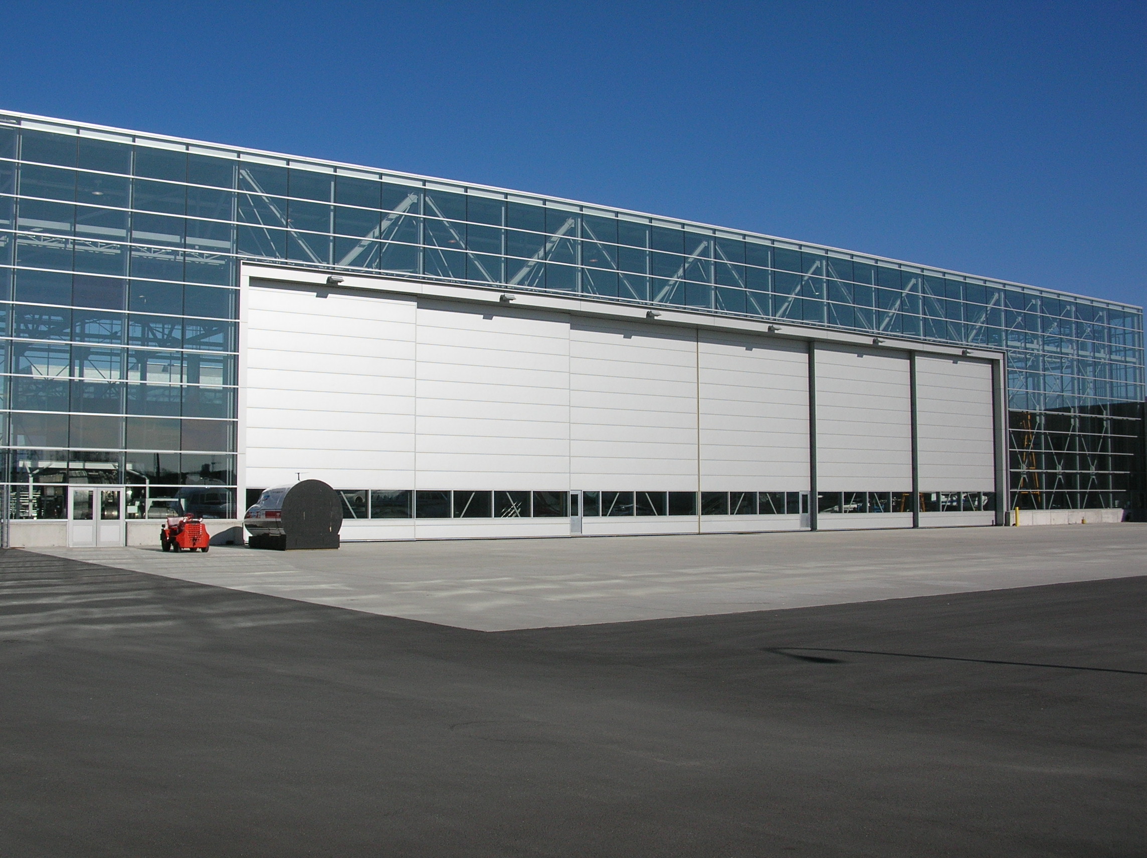 BOTTOM ROLLING STEEL DOORS - Entratech